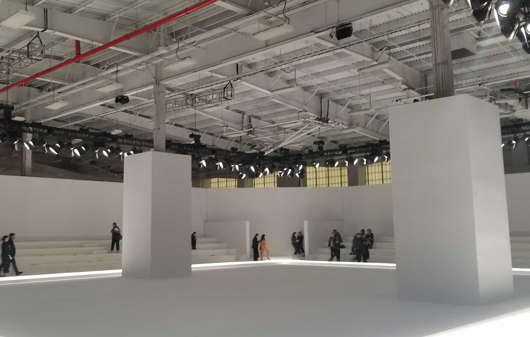 Hugo Boss AV-Drop Walls | Drape Kings